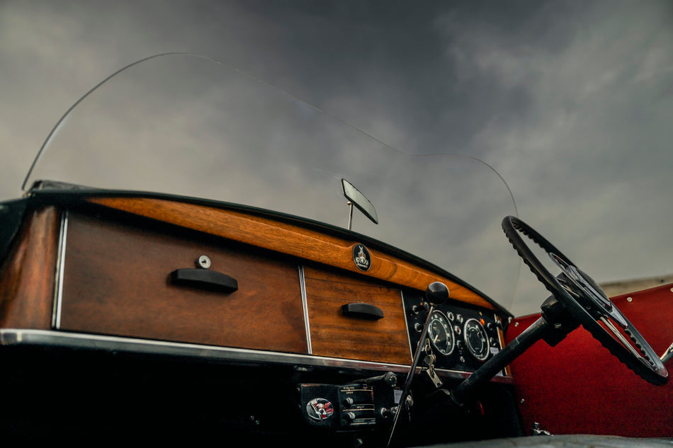 1952 Rover Jet1 Replica for Hire, London & UK | Cut to the Classics ...